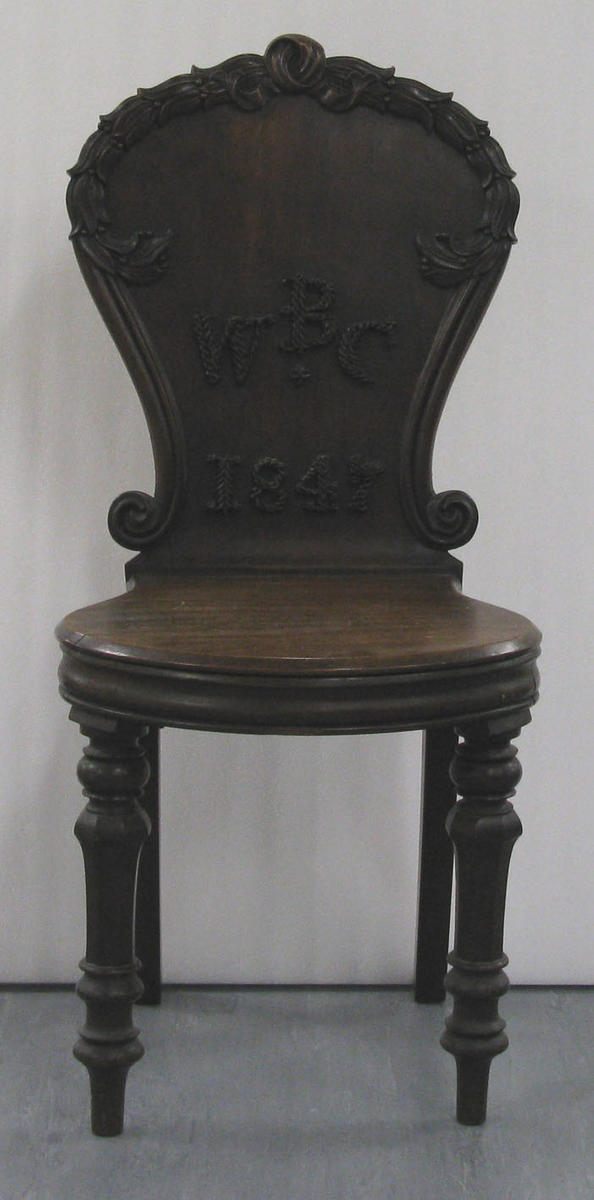 Glove Chair - Dunedin Public Art Gallery